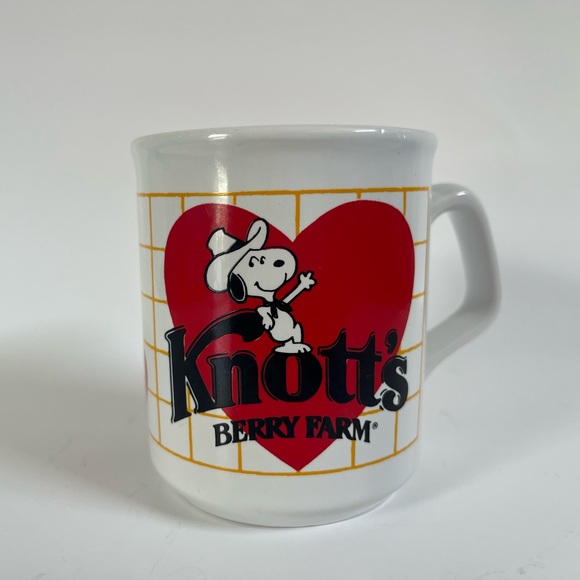 Peanuts | Dining | 965 Knotts Berry Farm Snoopy Woodstock Mug | Poshmark